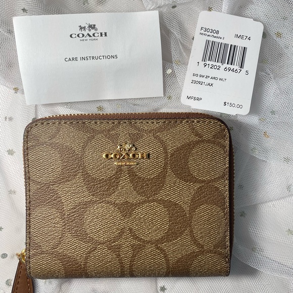 Coach | Bags | Nwt Coach Small Zip Around Wallet In Signature Logo ...
